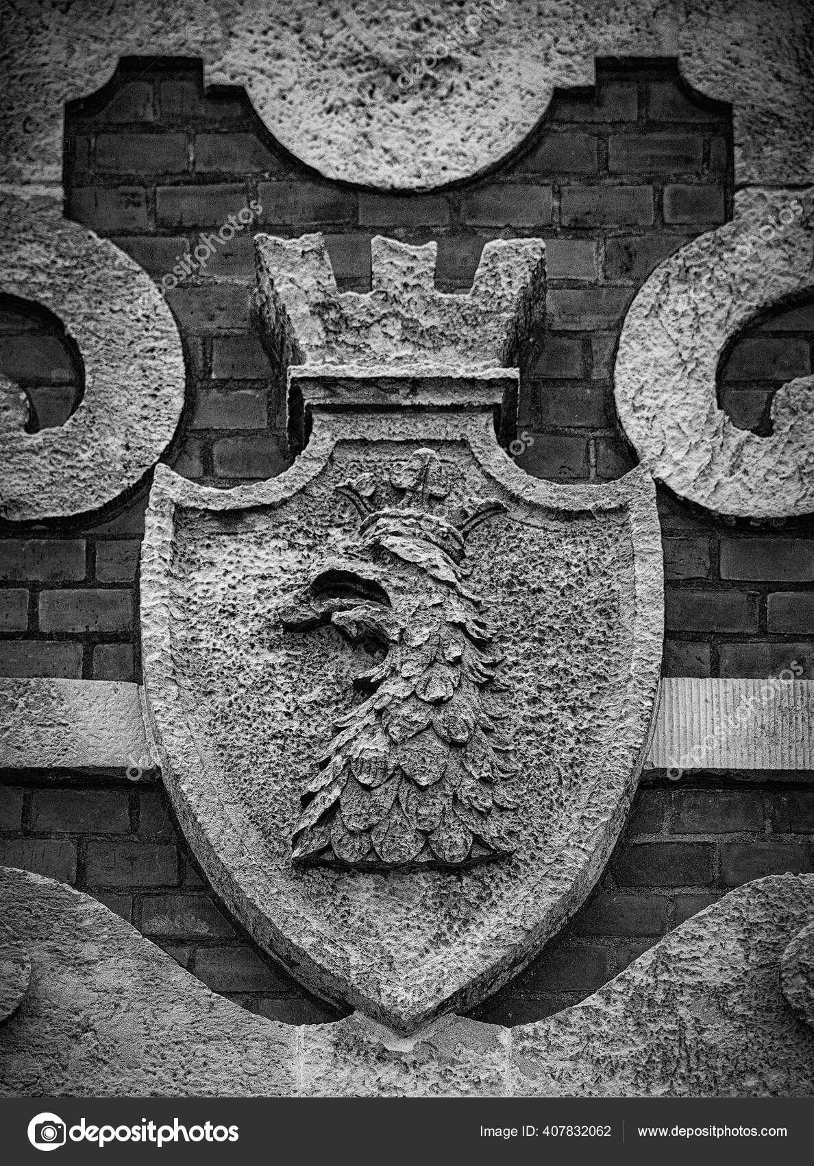 Crest Skane Magnificent Tranchell House Located Corner Plot Inner ...