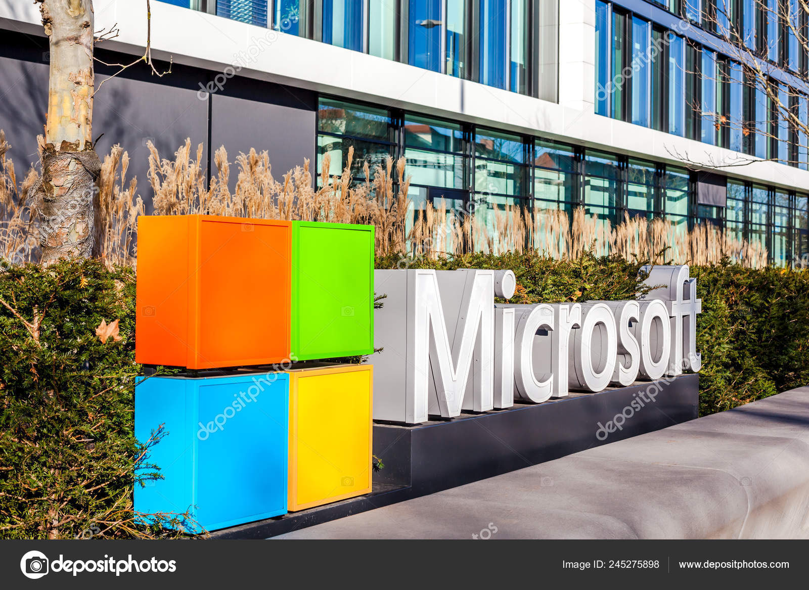 Munich Alemania Diciembre 2018 Logotipo Microsoft Edificio Oficinas ...