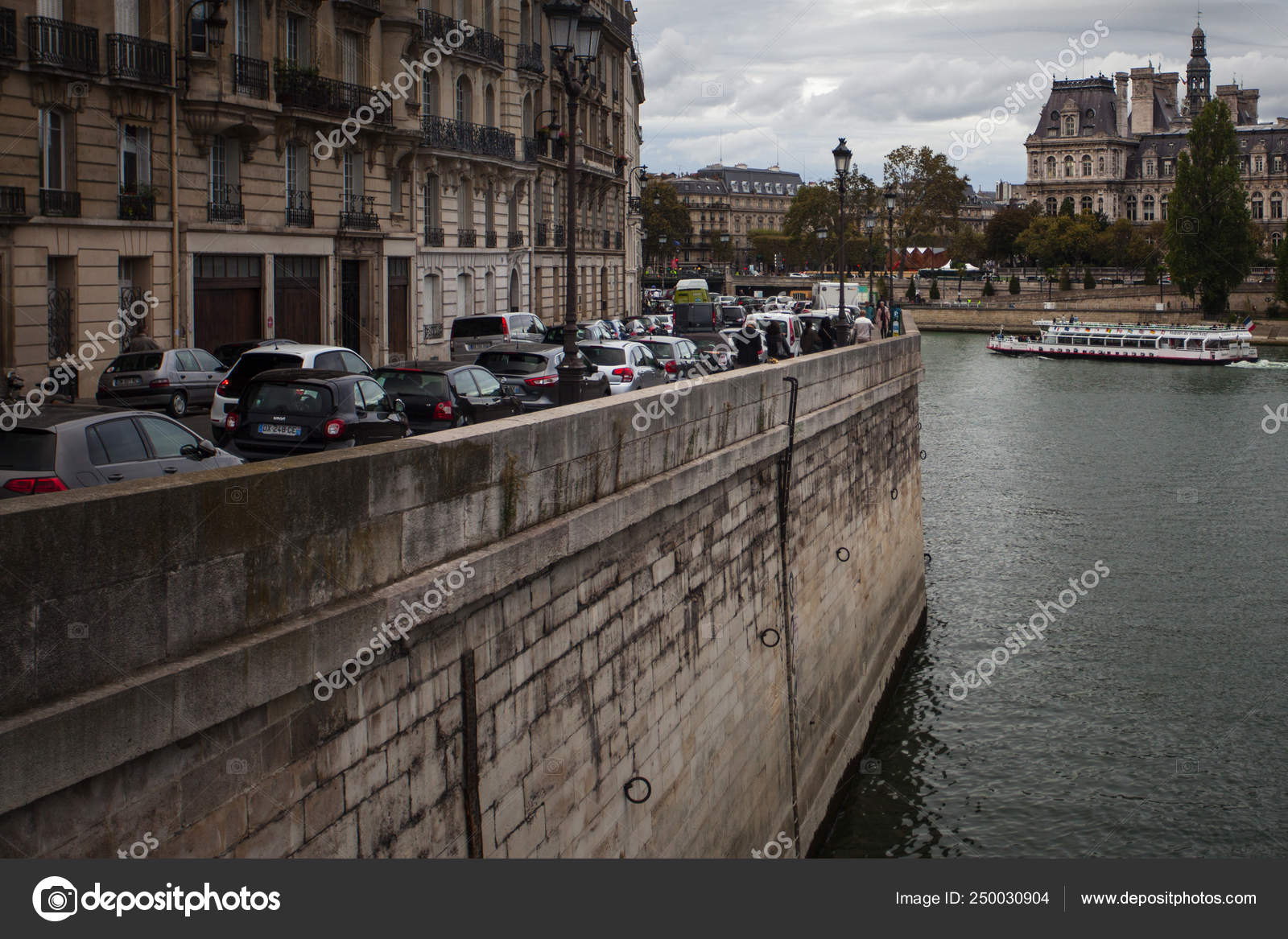 Paris France October 2016 Look Seine Isle Cite Petit Bridge — Stock ...