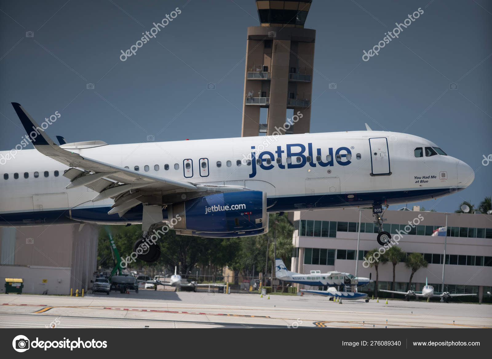 Jetblue coming in for landing take off departure arrival – Stock ...