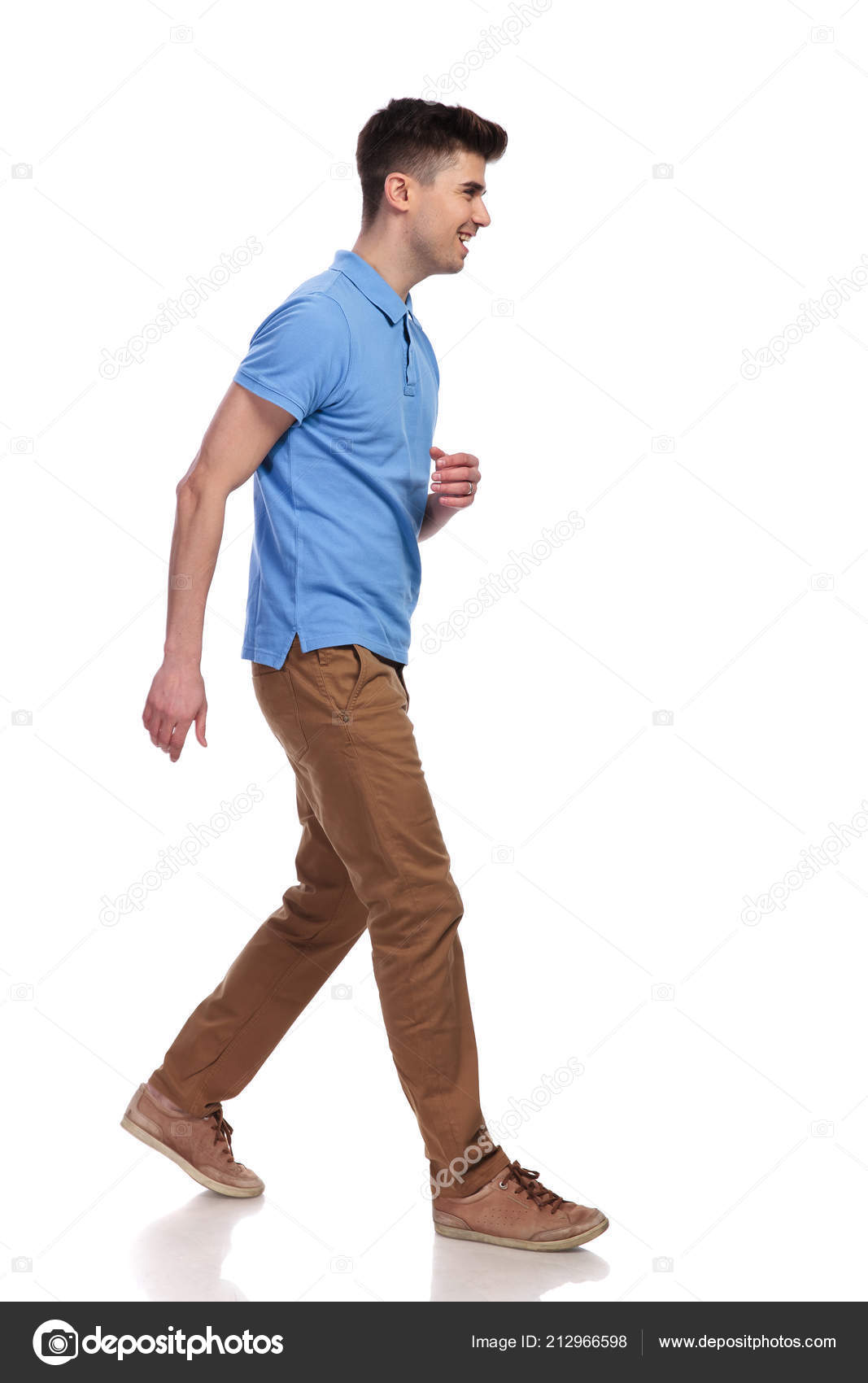 Mensen Lopen Zijaanzicht Zijaanzicht Van Een Man Die Vooruit Loopt,