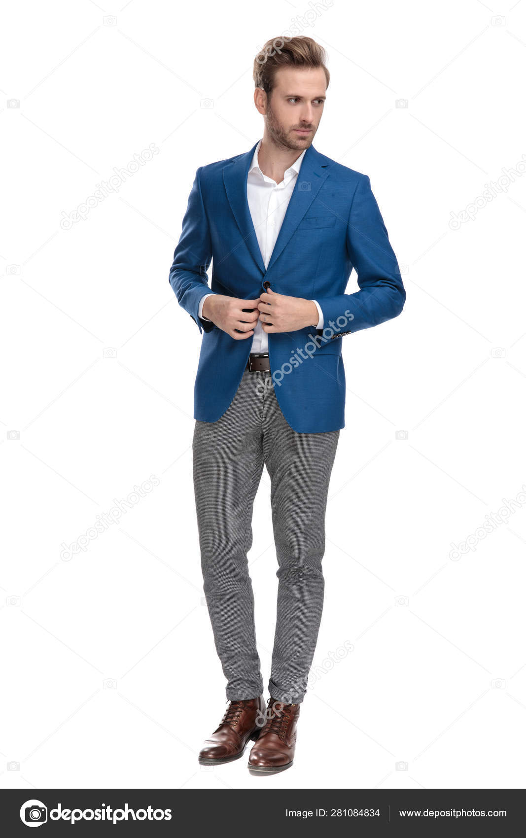 Tough casual man adjusting his buttons — Stock Photo © feedough #281084834