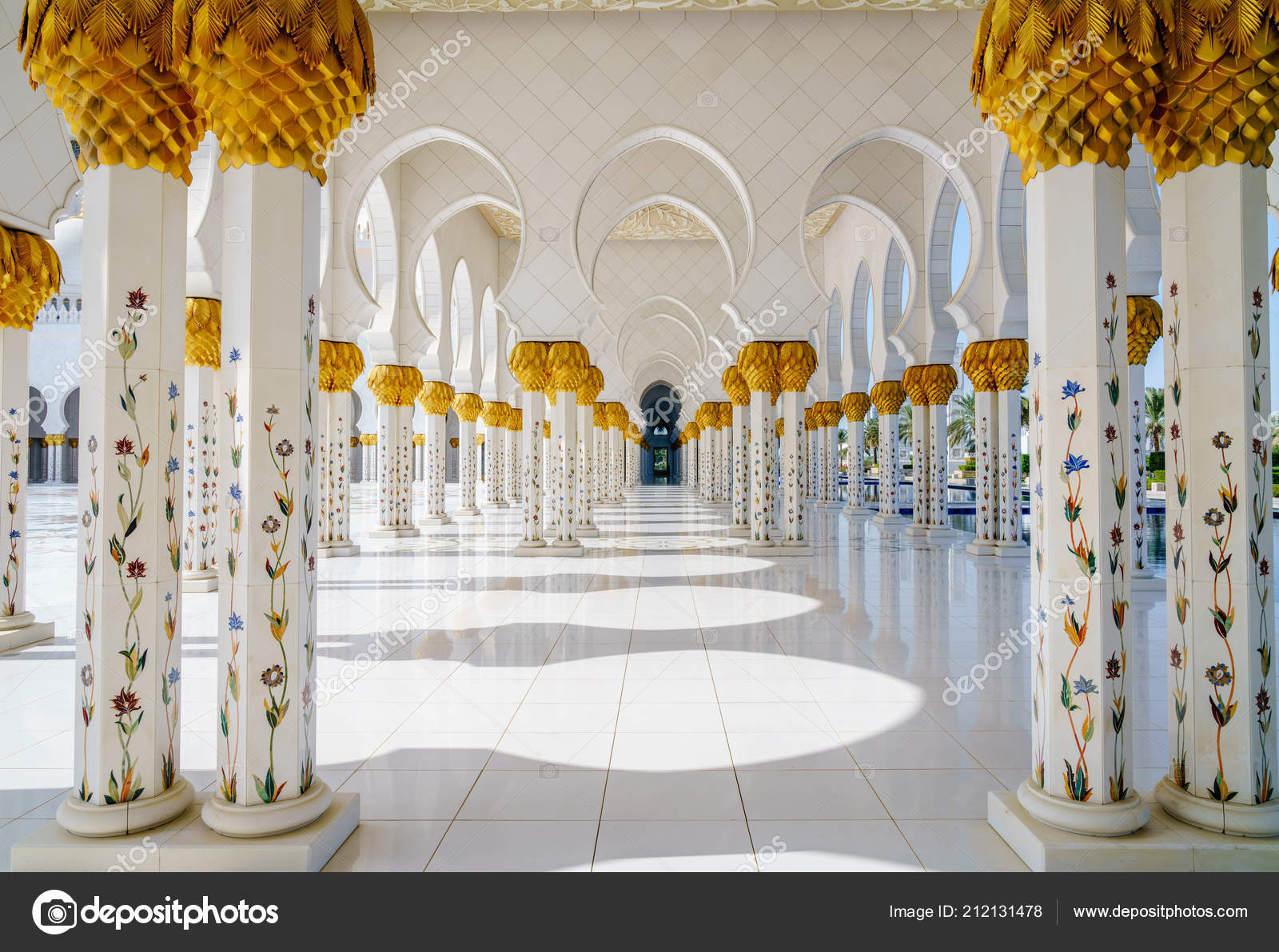 Colonnade Sheikh Zayed Grand Mosque Abu Dhabi Uae – Stock Editorial ...