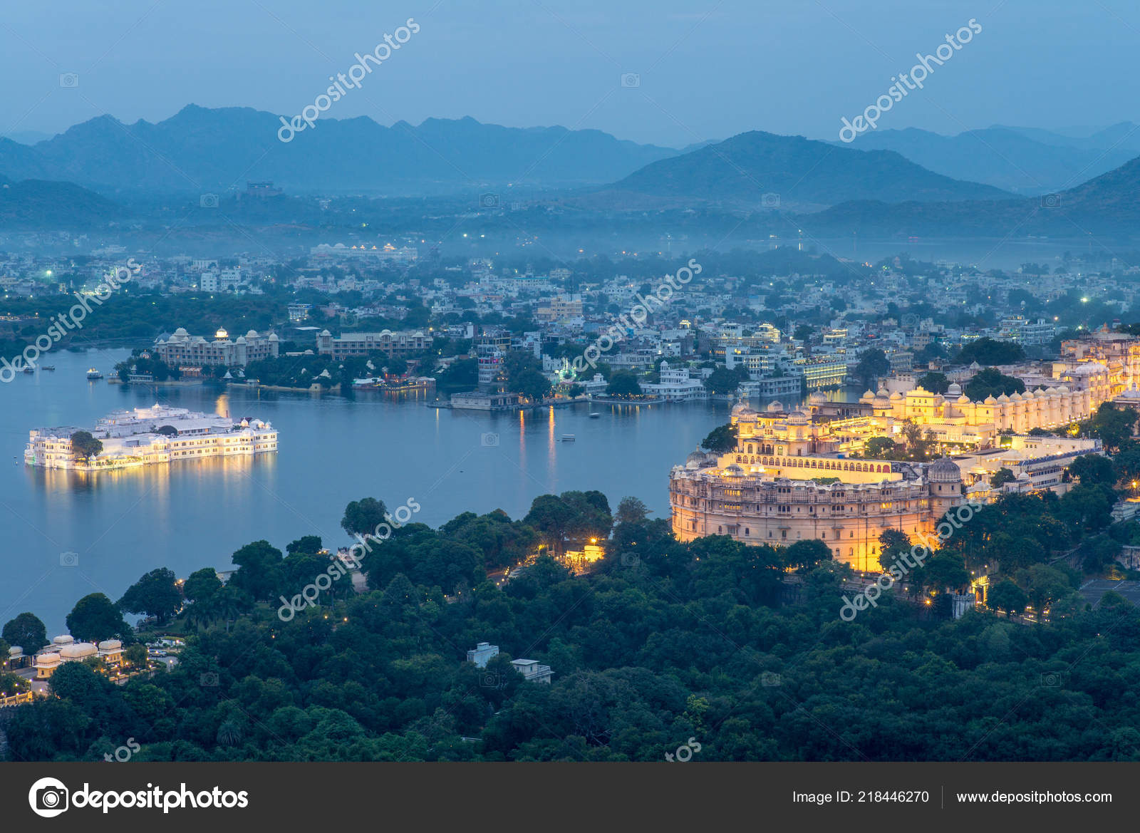 Aerial View Udaipur Rajasthan Night — Stock Photo © richie0703 #218446270
