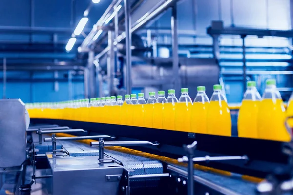 Produccion de plasticos fotos de stock, imágenes de Produccion de ...