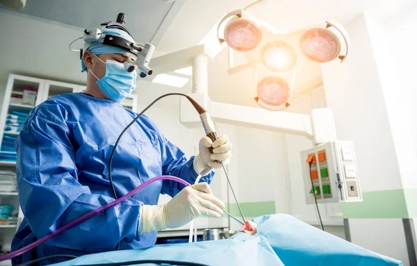 Rinocerurgia funcional para restaurar la respiración nasal con tecnología de coblación. 2023