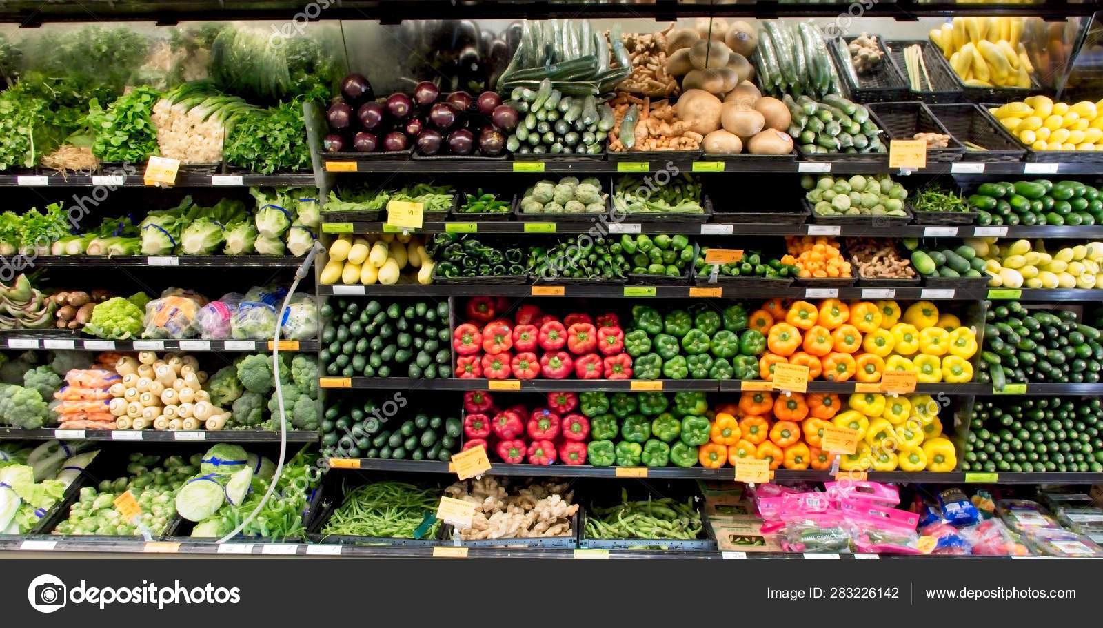 Verduras Variedades Variadas Exhibición Una Tienda Comestibles Moderna ...
