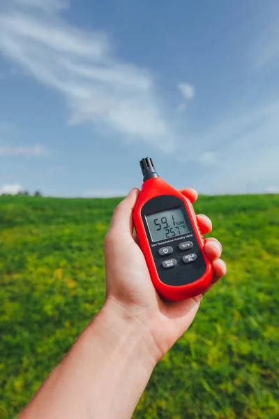 Portable Thermometer Hand Measuring Outdoor Air Temperature Humidity ...