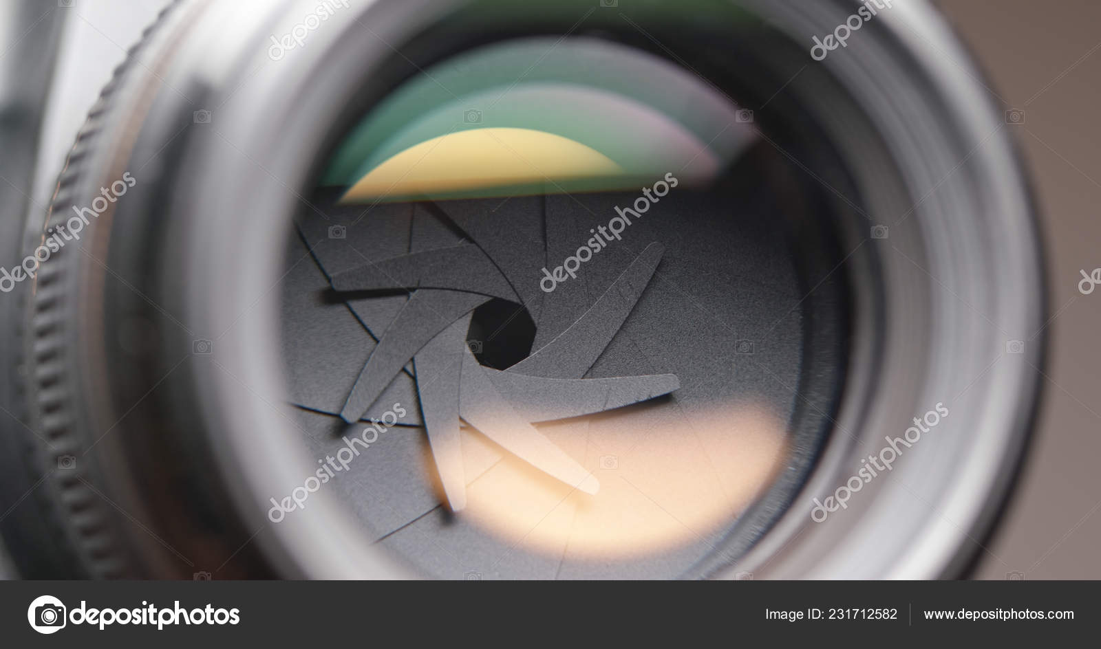 Taking Photo Adjusting Aperture — Stock Photo © leungchopan #231712582