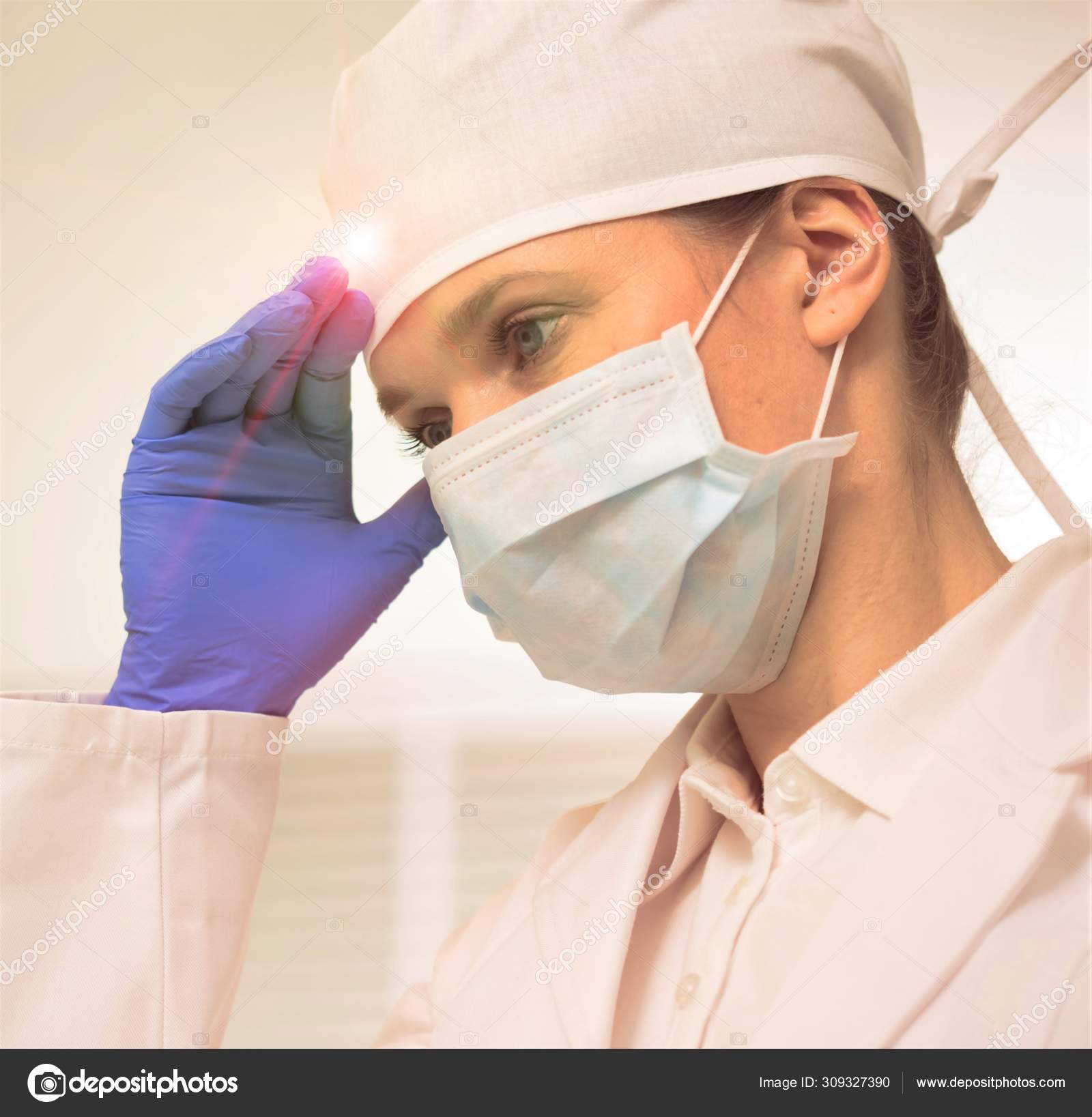 Doctor Sweating Surgery Operation Hospital — Stock Photo ...