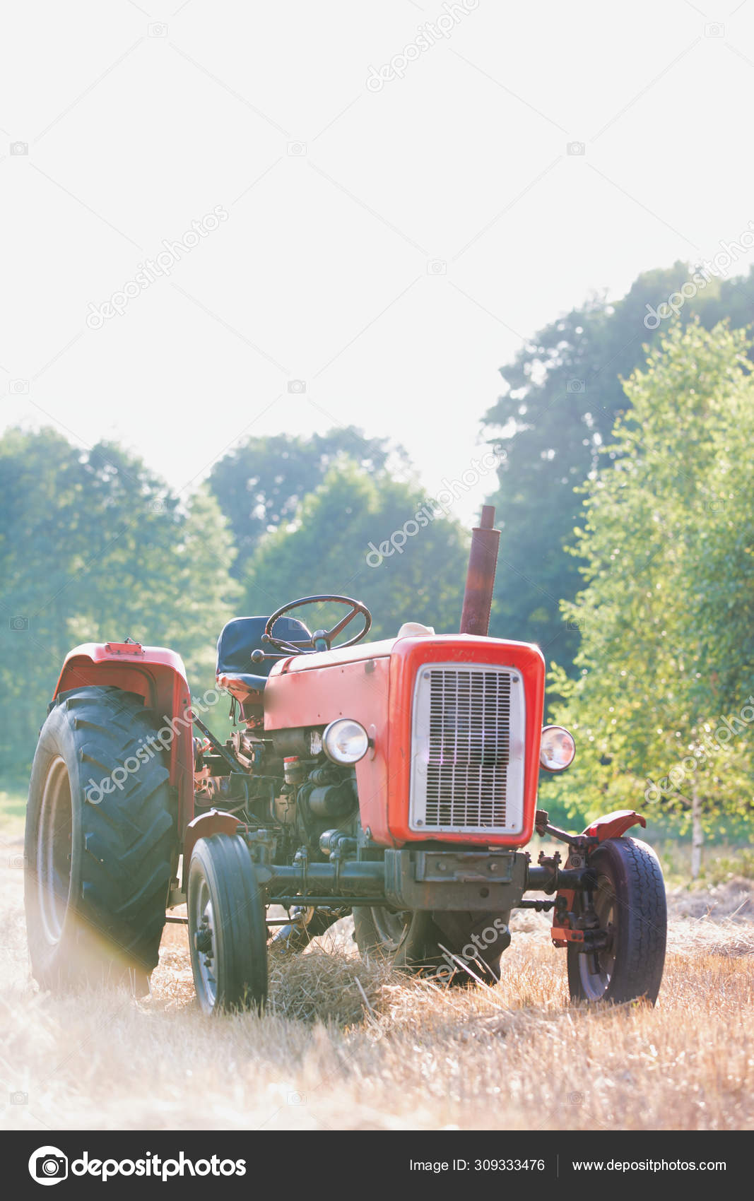 Tractor Farm Daytime — Stock Photo © londondeposit #309333476