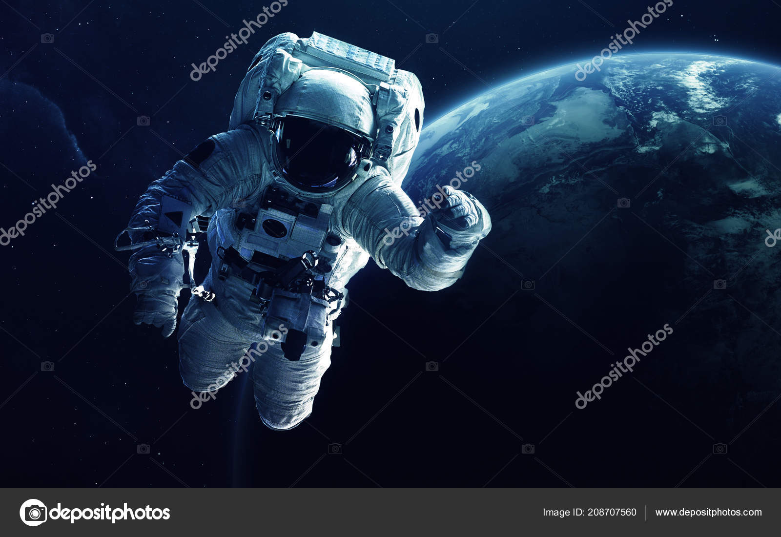 Astronaute Devant Planète Terre Éléments Cette Image Fournis Par Nasa ...