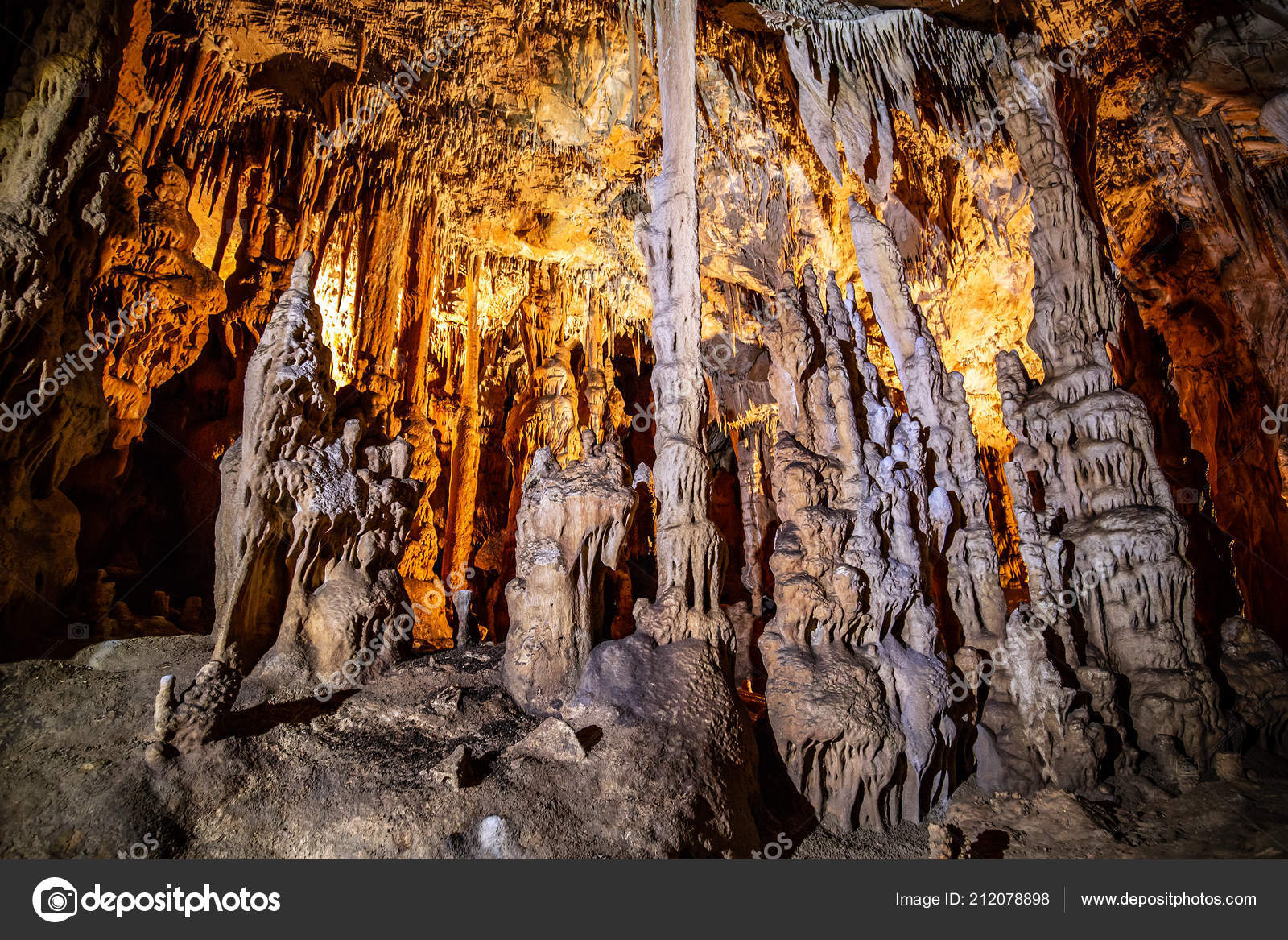 Close Big Dropstones Cave Scene Stock Photo by ©grafvision 212078898