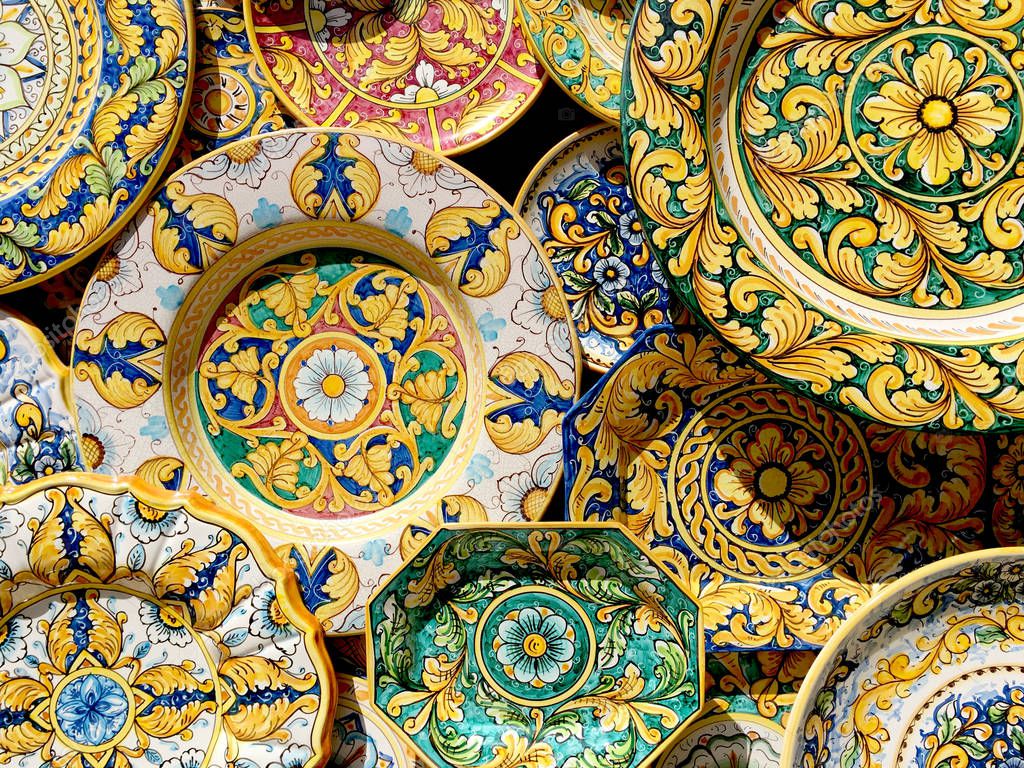 Productos cerámicos típicos de estilo siciliano en el casco antiguo del ...