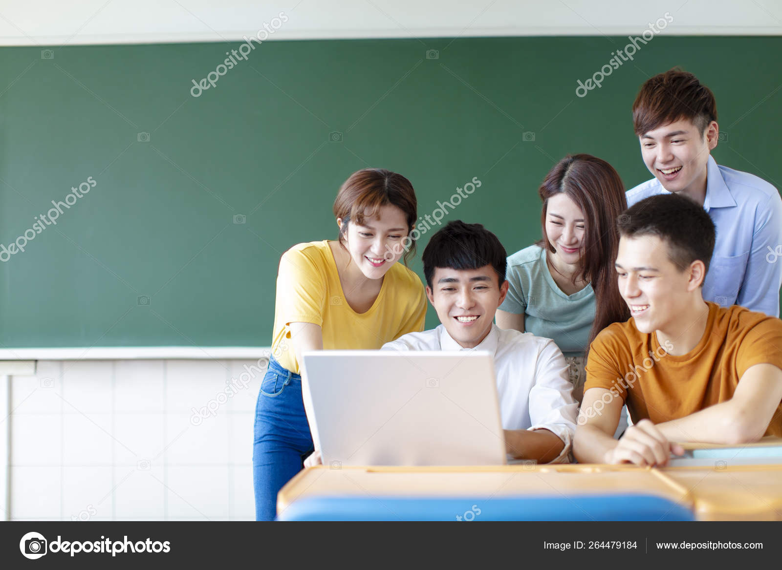 Class Of University Students Using Laptops In classroom Stock Photo by ...