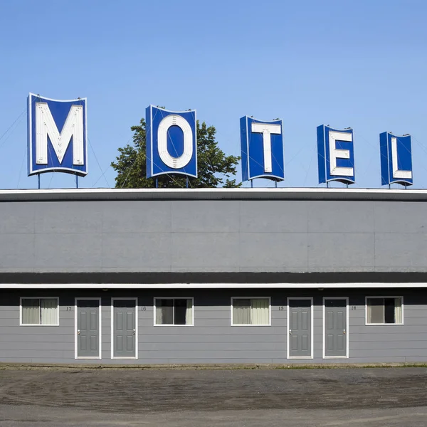 Abandoned motel Stock Photos, Royalty Free Abandoned motel Images ...