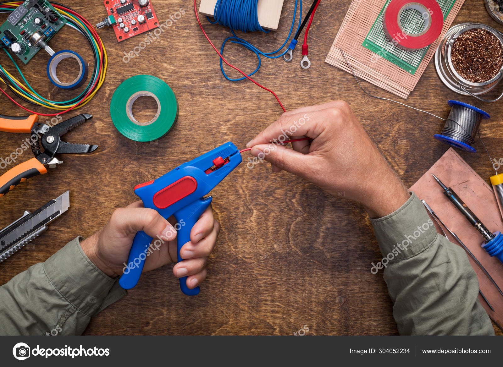 Working with electronics. Stock Photo by ©tuja66 304052234