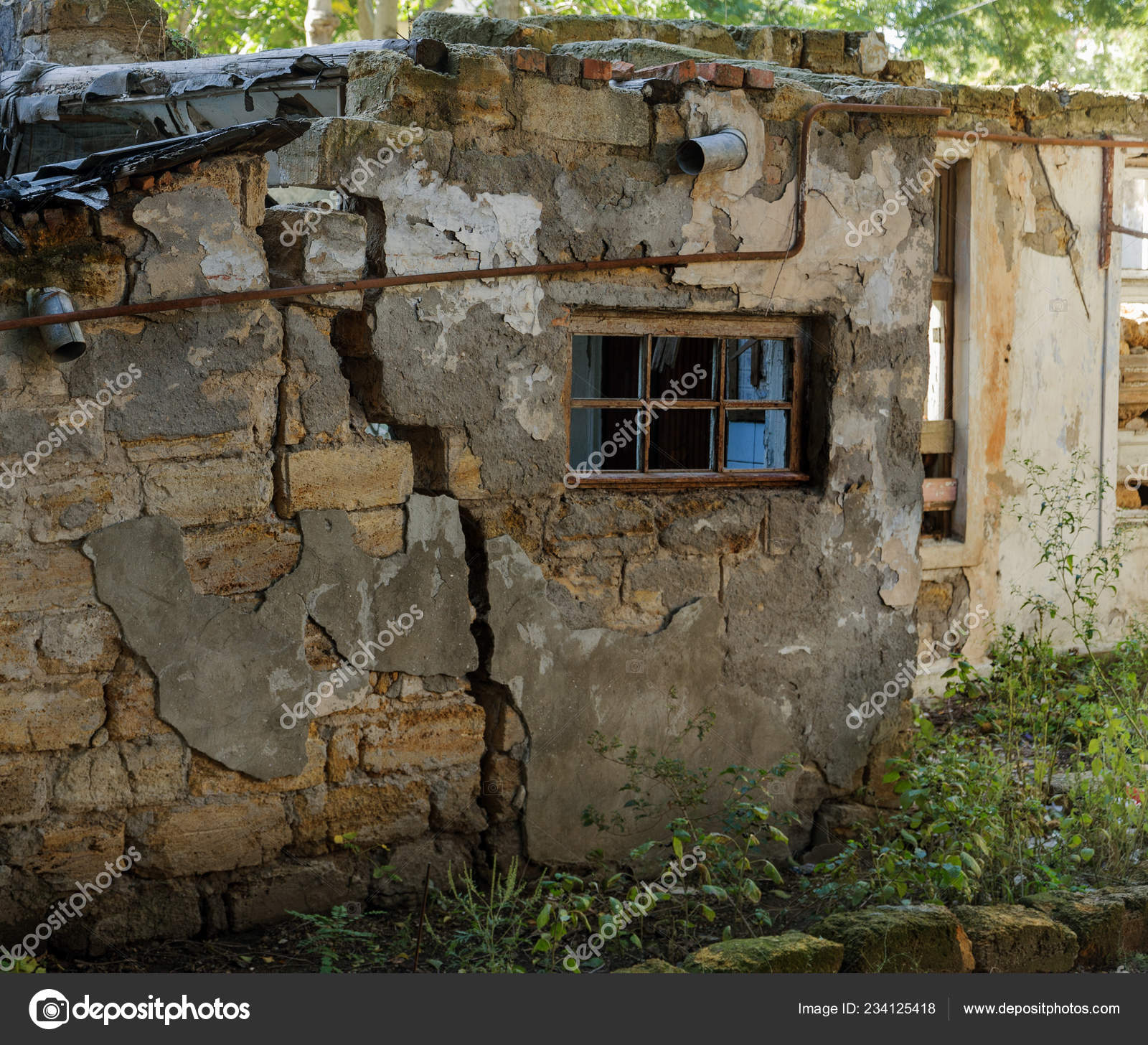 Private Abandoned House Collapses Poor Neighborhood House Destroyed ...