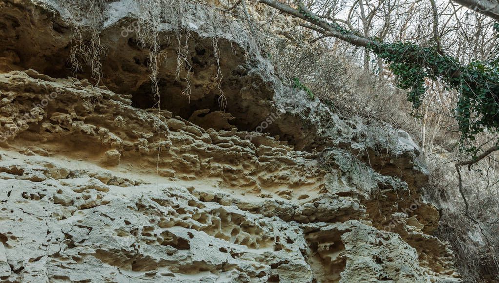 Fondo pintoresco de superficie colapsada de roca caliza. Formas ...