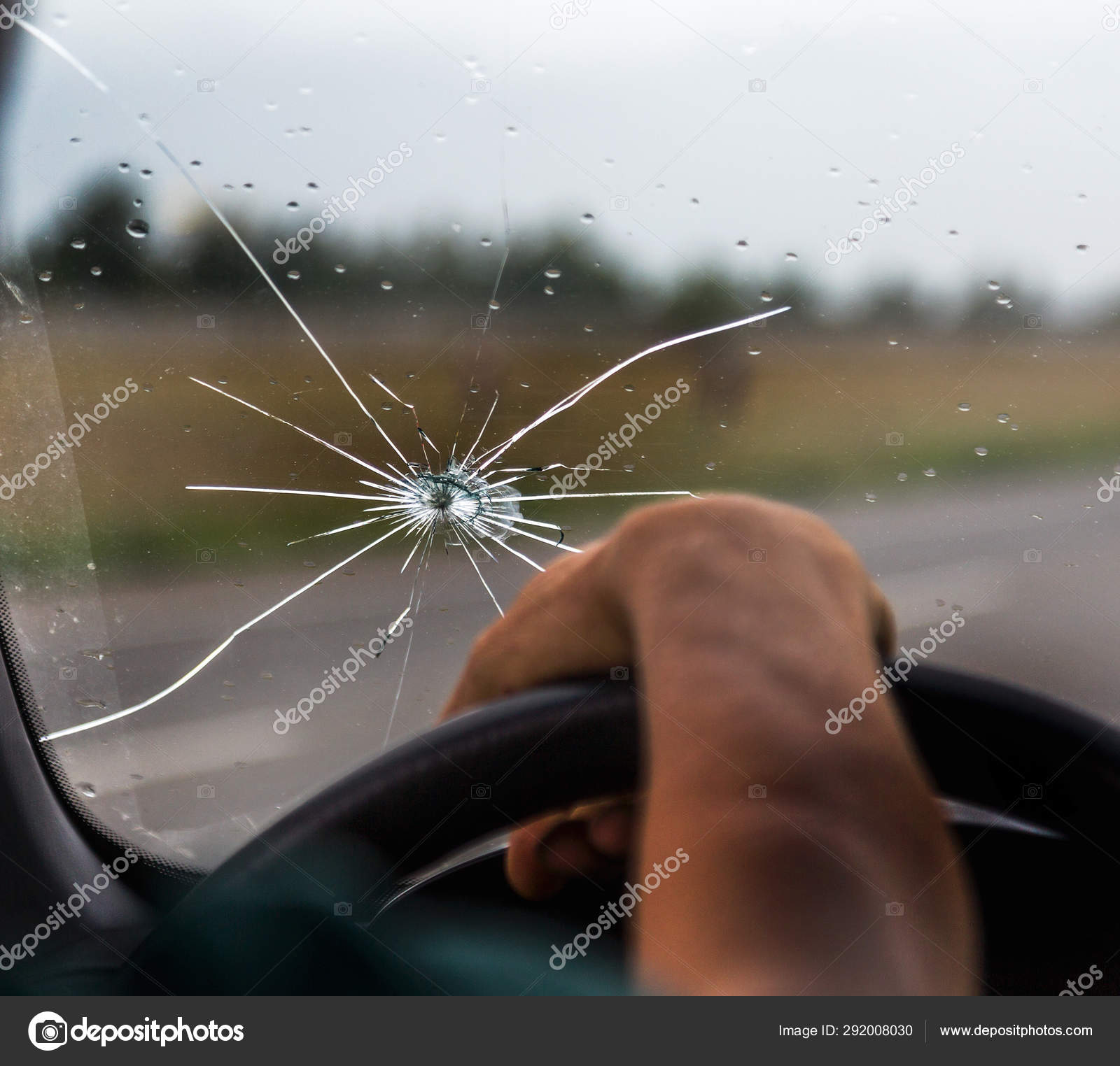 Broken Windshield Car Web Radial Splits Cracks Triplex Windshield ...