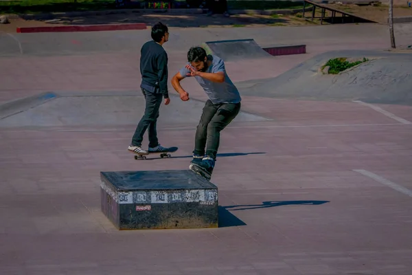 Imágenes de Easy park tijuana, fotos de Easy park tijuana sin royalties ...