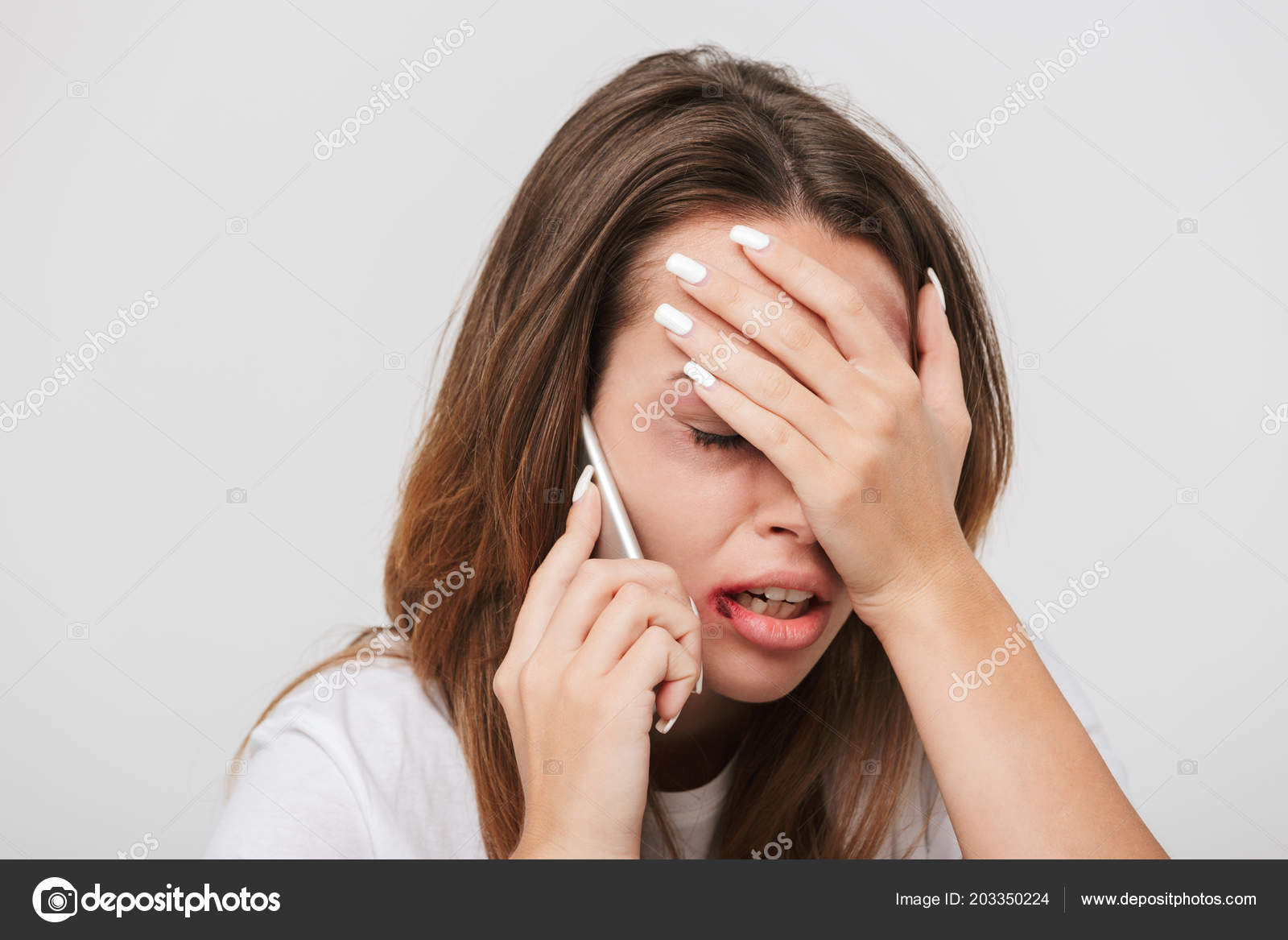 Scared Crying Woman 7,100+ Young Women Crying And Scared Stock Photos,