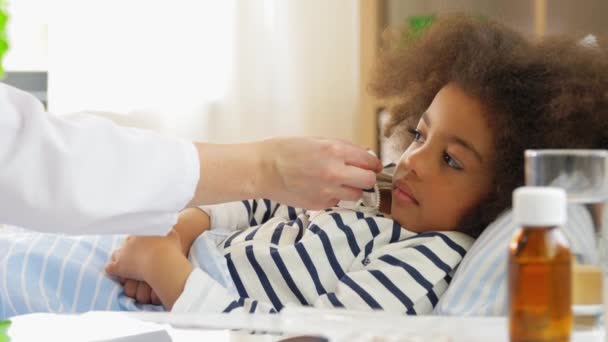 223,929 Medicina dos cuidados médicos Videos, Royalty-free Stock ...