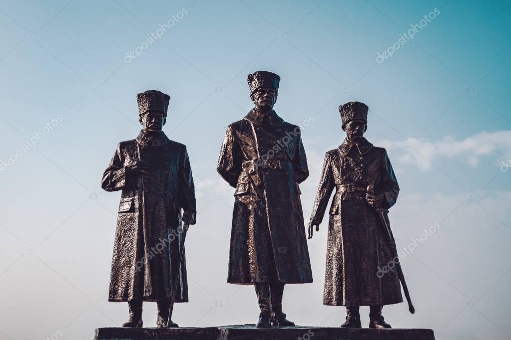 Monumento a Polatli Duatepe en memoria de la Guerra de Independencia de ...