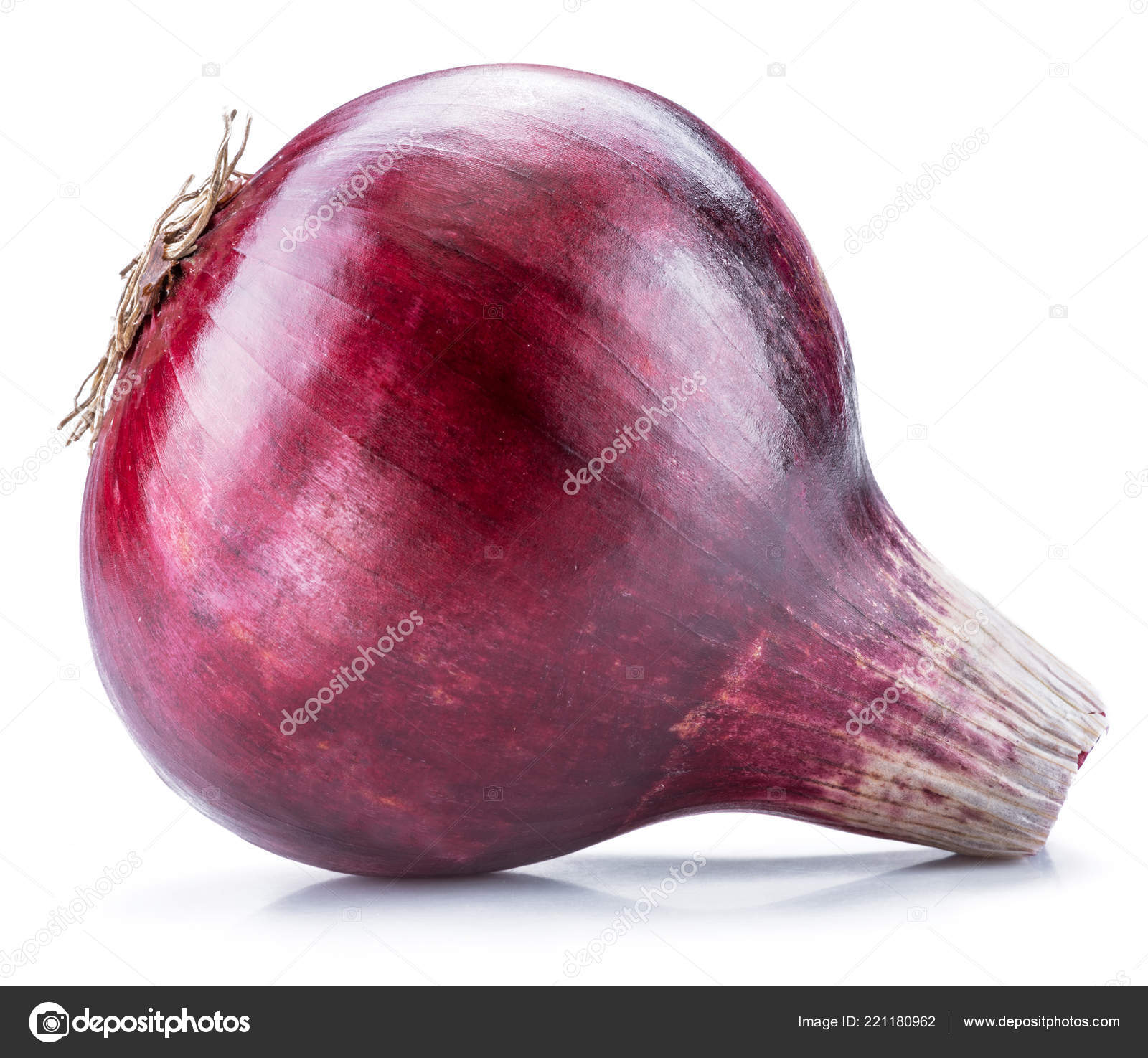 Red Onion Bulb White Background Macro Shot Stock Photo by ©Valentyn ...