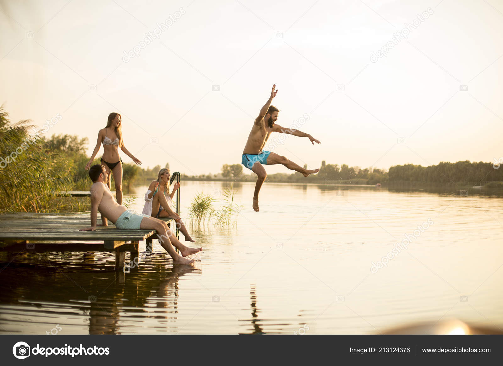 Group Young People Having Fun Pier Lake Hot Hummer Day — Stock Photo ...