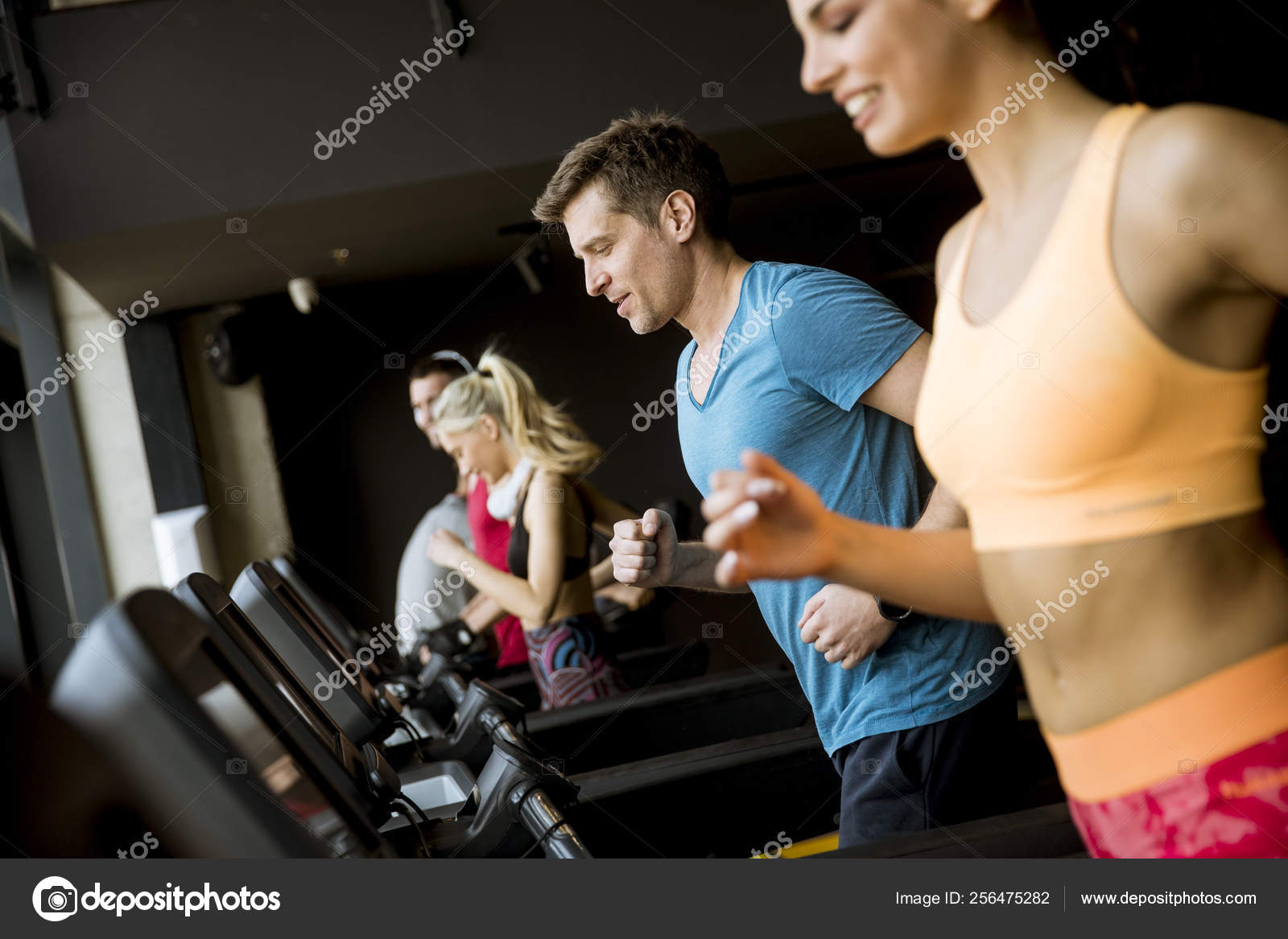 Group Young People Running Treadmills Modern Gym Stock Photo by ...