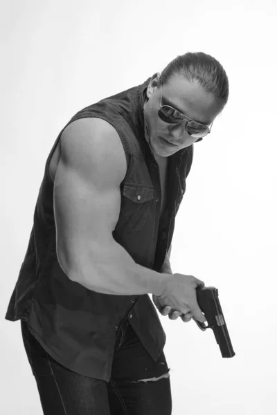 Guns bodybuilder Images - Search Images on Everypixel