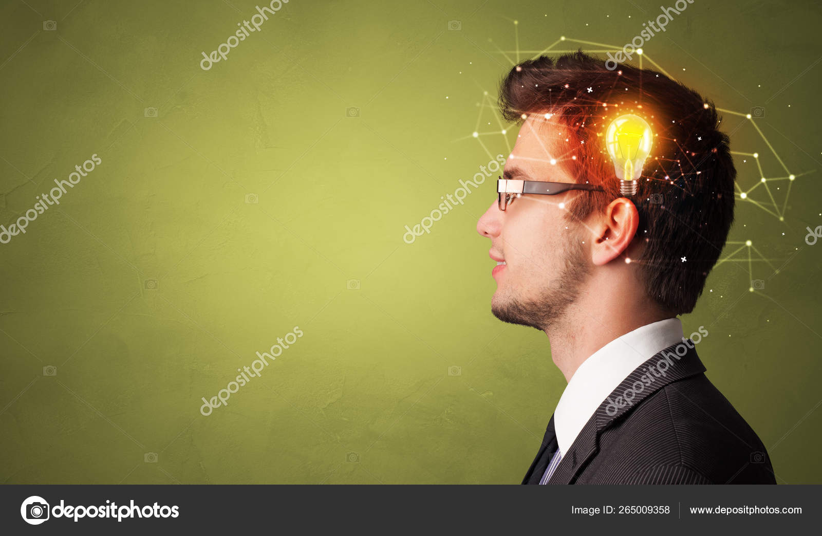 Head with new idea and network concept — Stock Photo © ra2studio #265009358