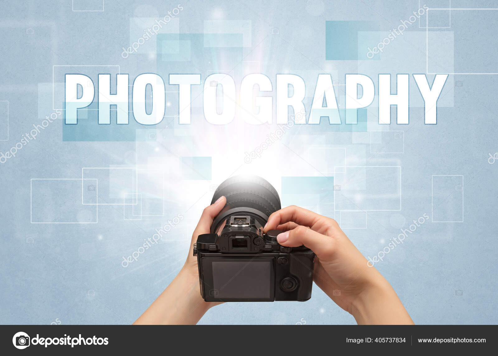 Hand holding digital camera, traveling concept — Stock Photo ...