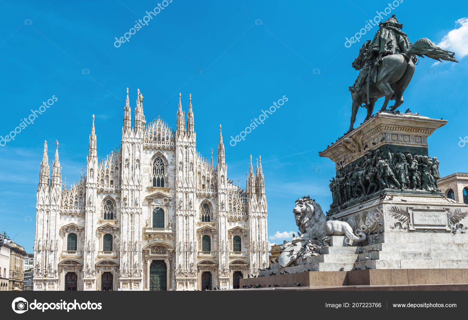 Milan Cathedral Duomo Milano Monument Victor Emmanuel Piazza Del Duomo ...
