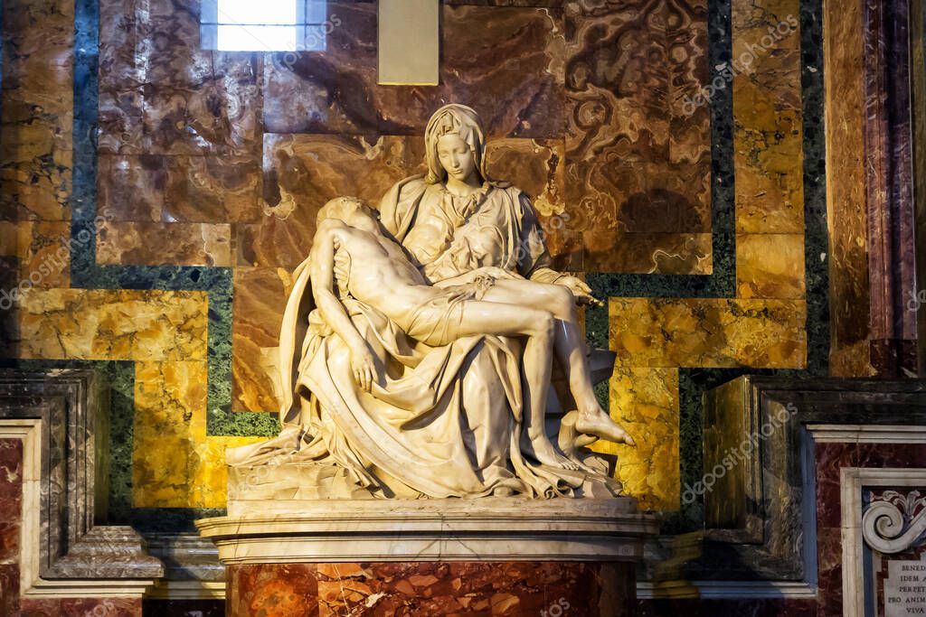 Pieta de Miguel Ángel en la Basílica de San Pedro de Roma. 2023