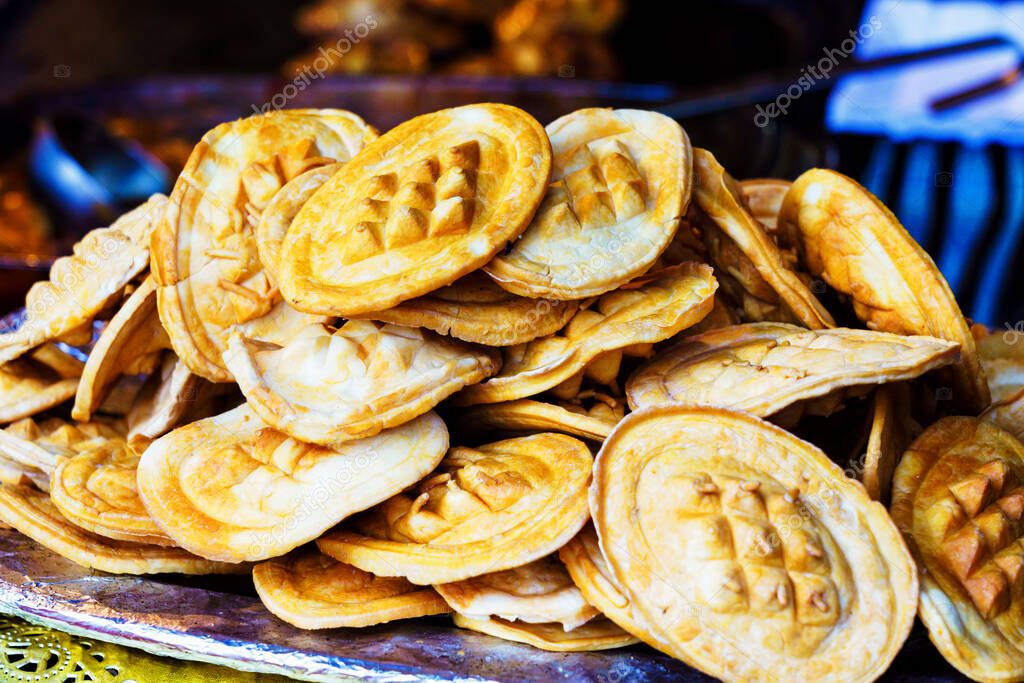 Oscypek, Oszczypek es un queso ahumado hecho de leche de oveja salada ...