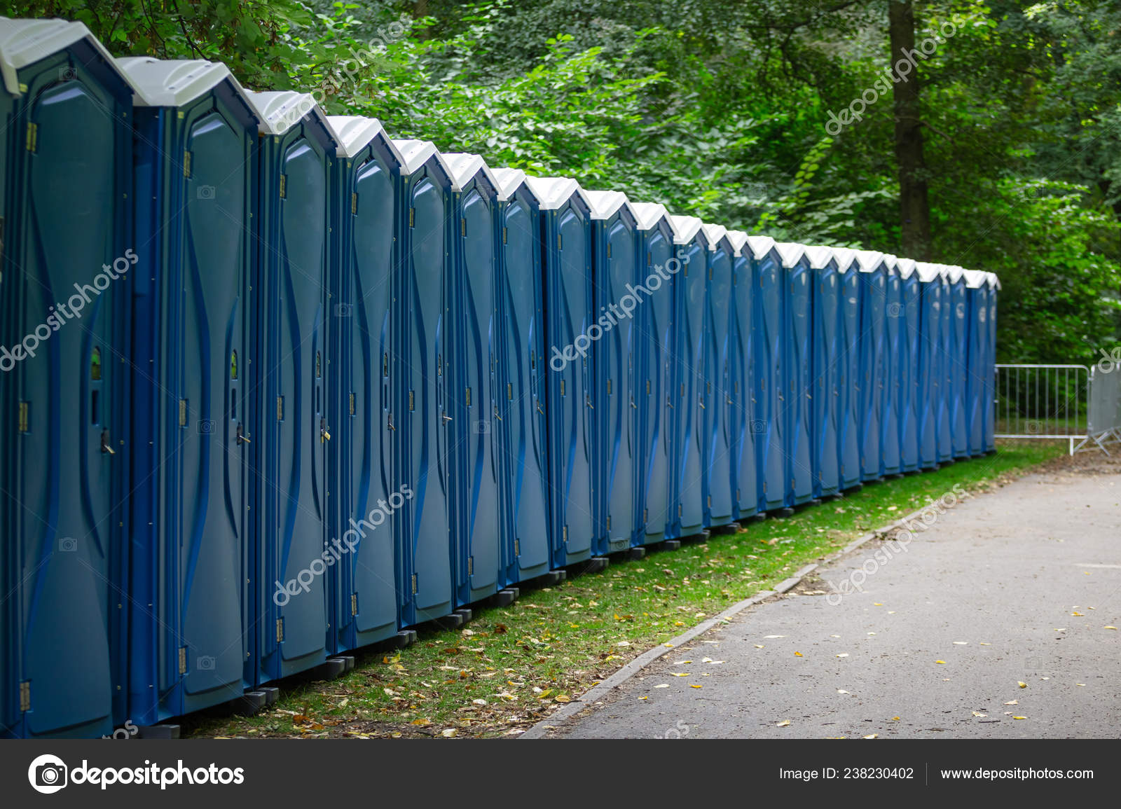 Bio Public Toilets Park Locked Portable Chemical Lavatories Provide ...