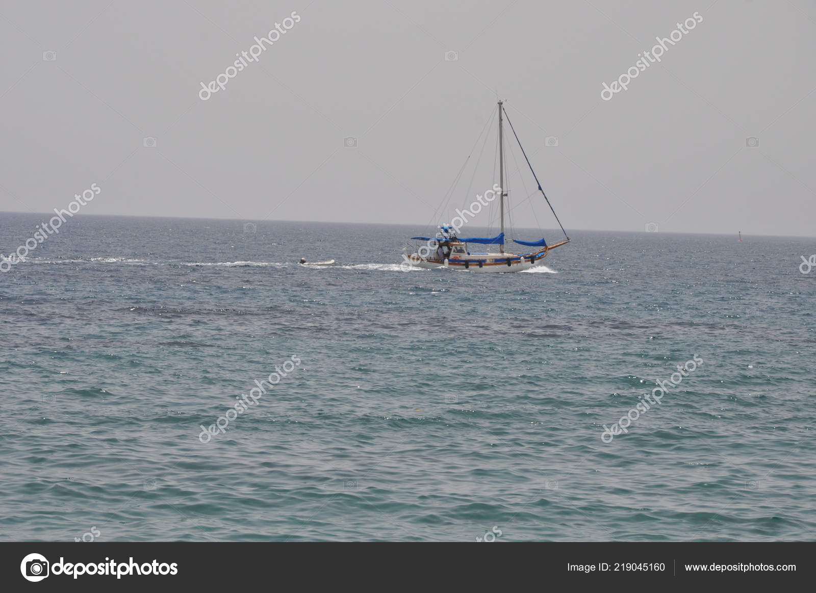Beautiful Boat Open Sea – Stock Editorial Photo © maristos #219045160