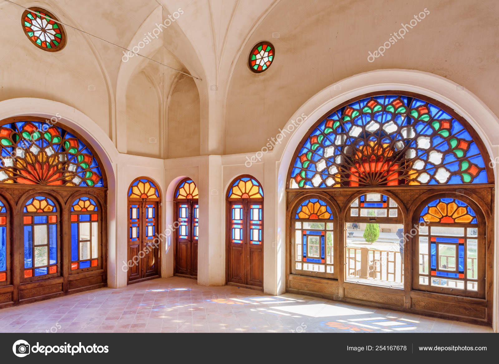 Traditional Iranian stained glass windows, Kashan, Iran – Stock ...