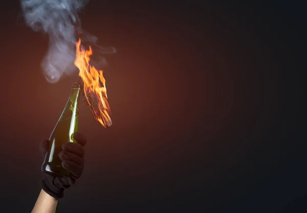 ⬇ Скачать картинки Коктейль молотова, стоковые фото Коктейль молотова в ...