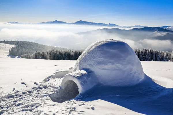 Igloo Stock Photos, Royalty Free Igloo Images | Depositphotos