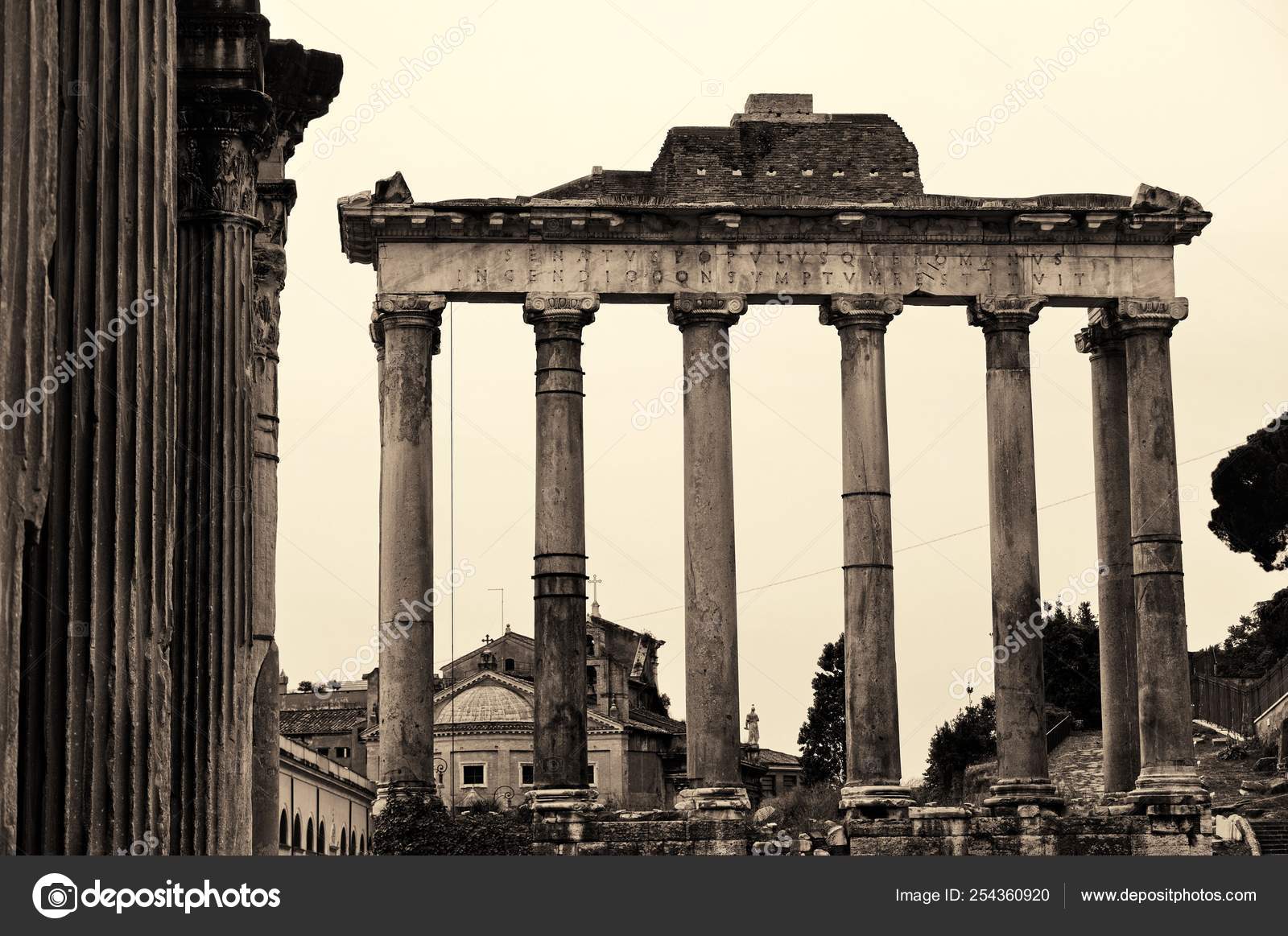 Rome Forum — Stock Editorial Photo © rabbit75_dep #254360920