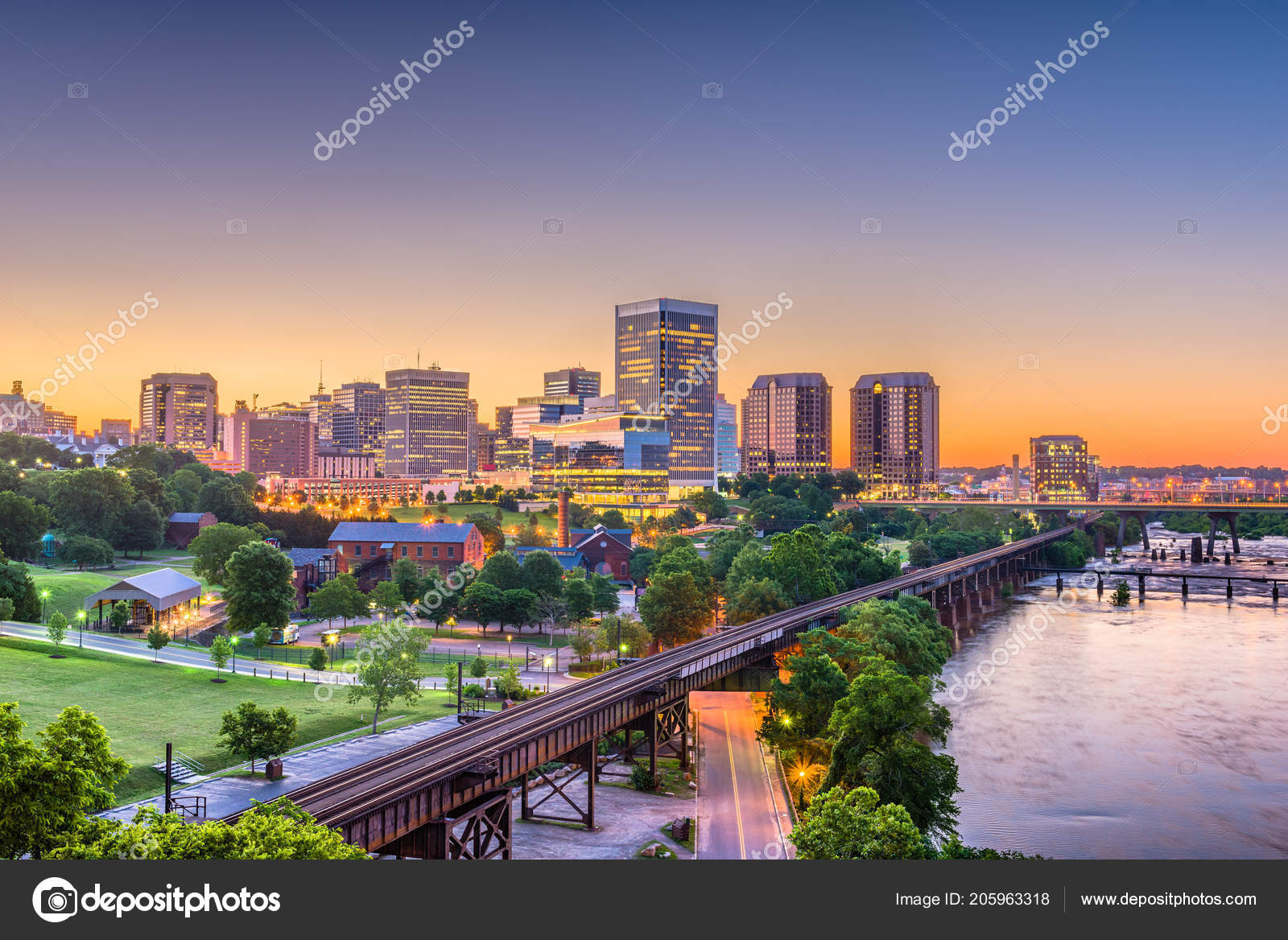 Richmond Virginia Usa Downtown Skyline River Twilight — Stock Photo ...