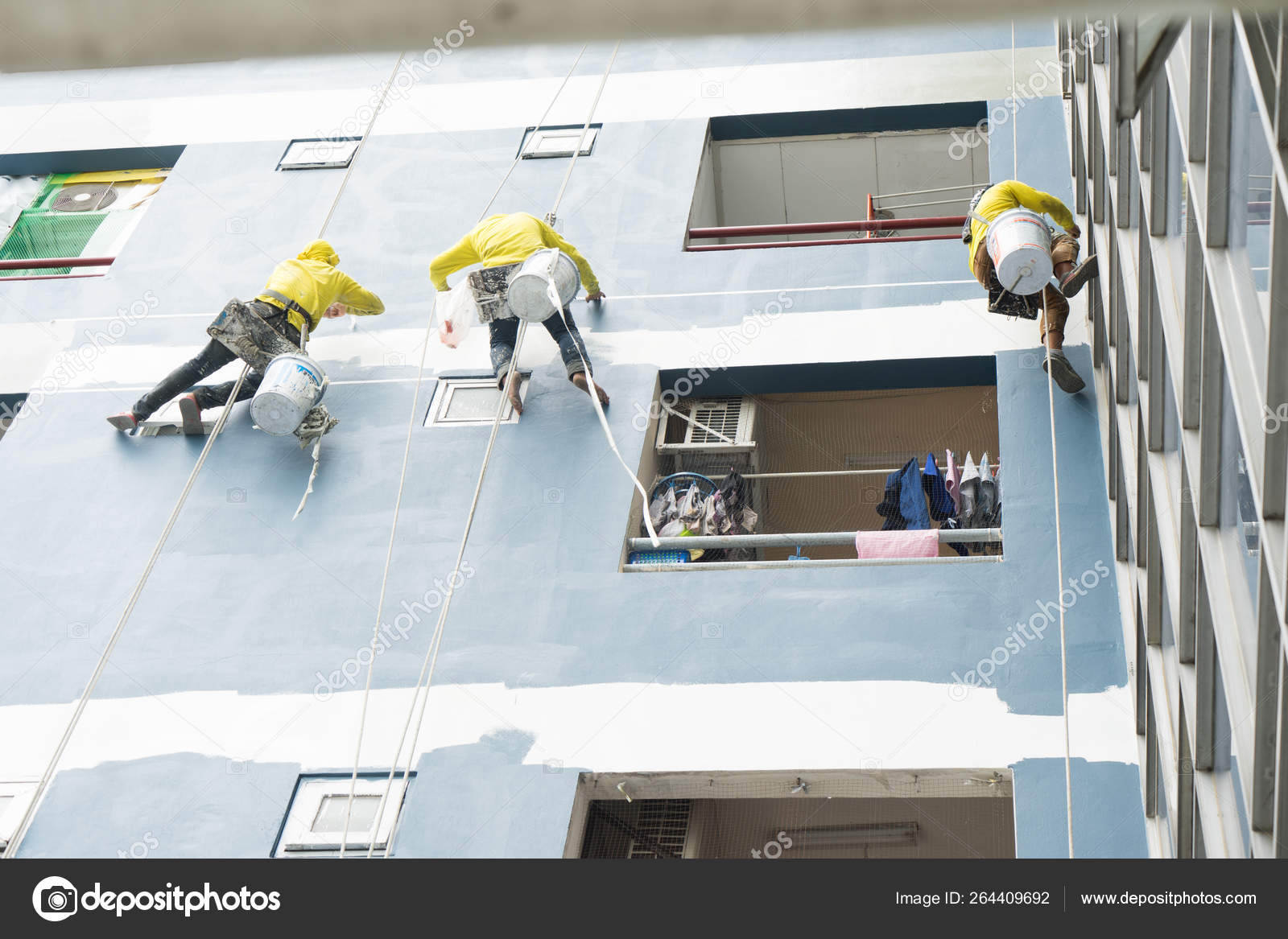 Hanging Construction