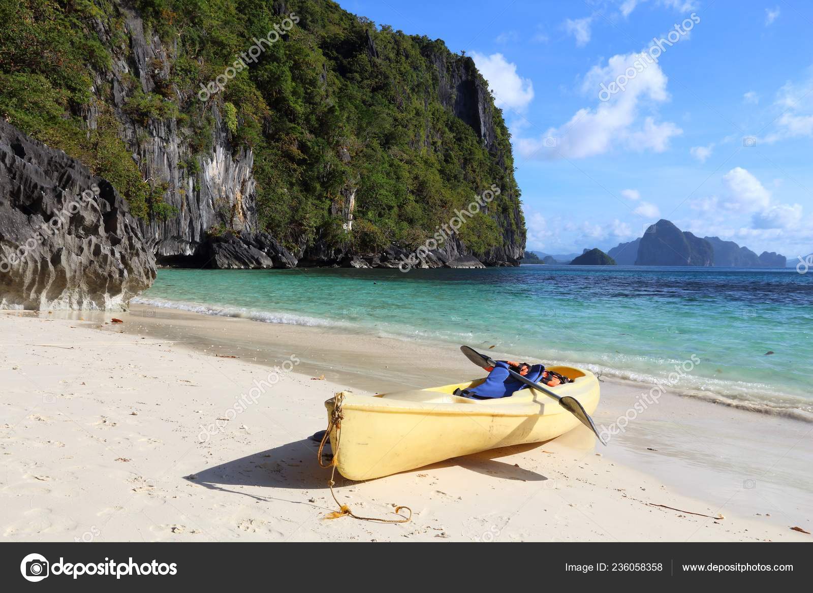 Sea Kayaking Palawan Island Philippines Visiting Papaya Beach Stock ...
