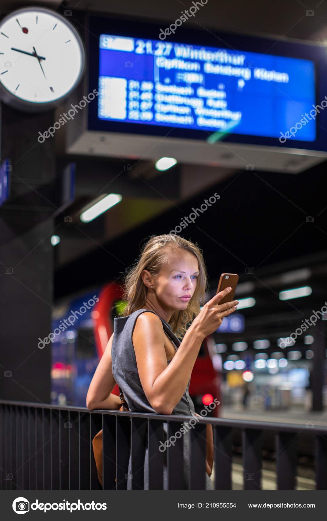 Pretty Young Female Commuter Waiting Her Daily Train Modern ...