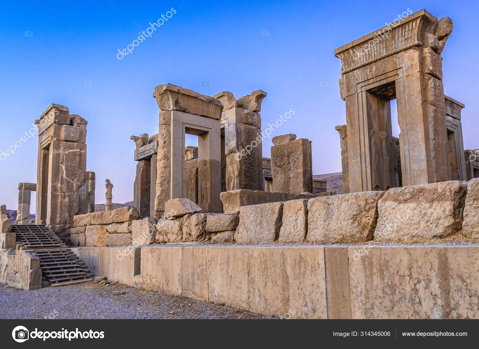 Persepolis in Iran — Stock Photo © fotokon #314345006