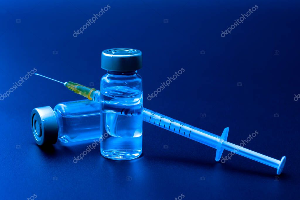 Vacunas, toxina botulínica y ampollas de insulina tema conceptual con ...