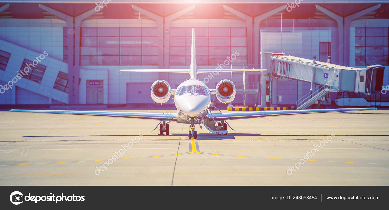 Silver shiny airplane at runway — Stock Editorial Photo © GekaSkr ...